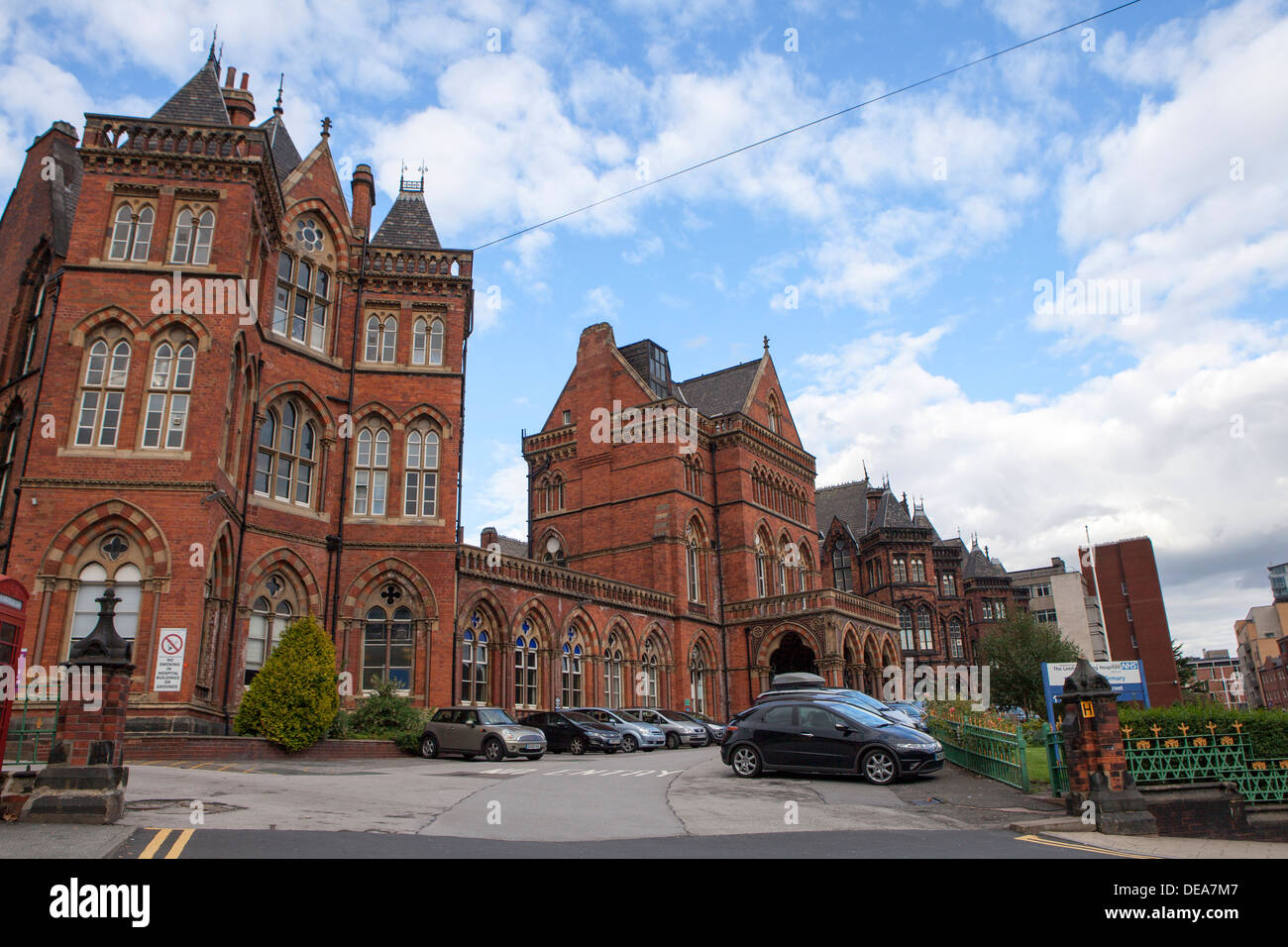 Leeds General Infirmary LGI From Portland Street Stock Photo 60461863 leeds-general-infirmary-lgi-from-portland-street-stock-photo-60461863