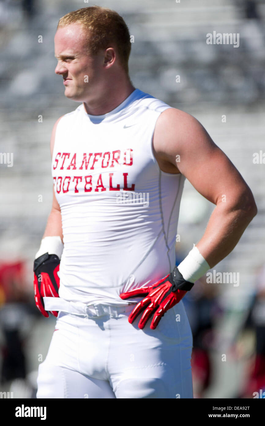 Nike black football shirt hi-res stock photography and images - Alamy