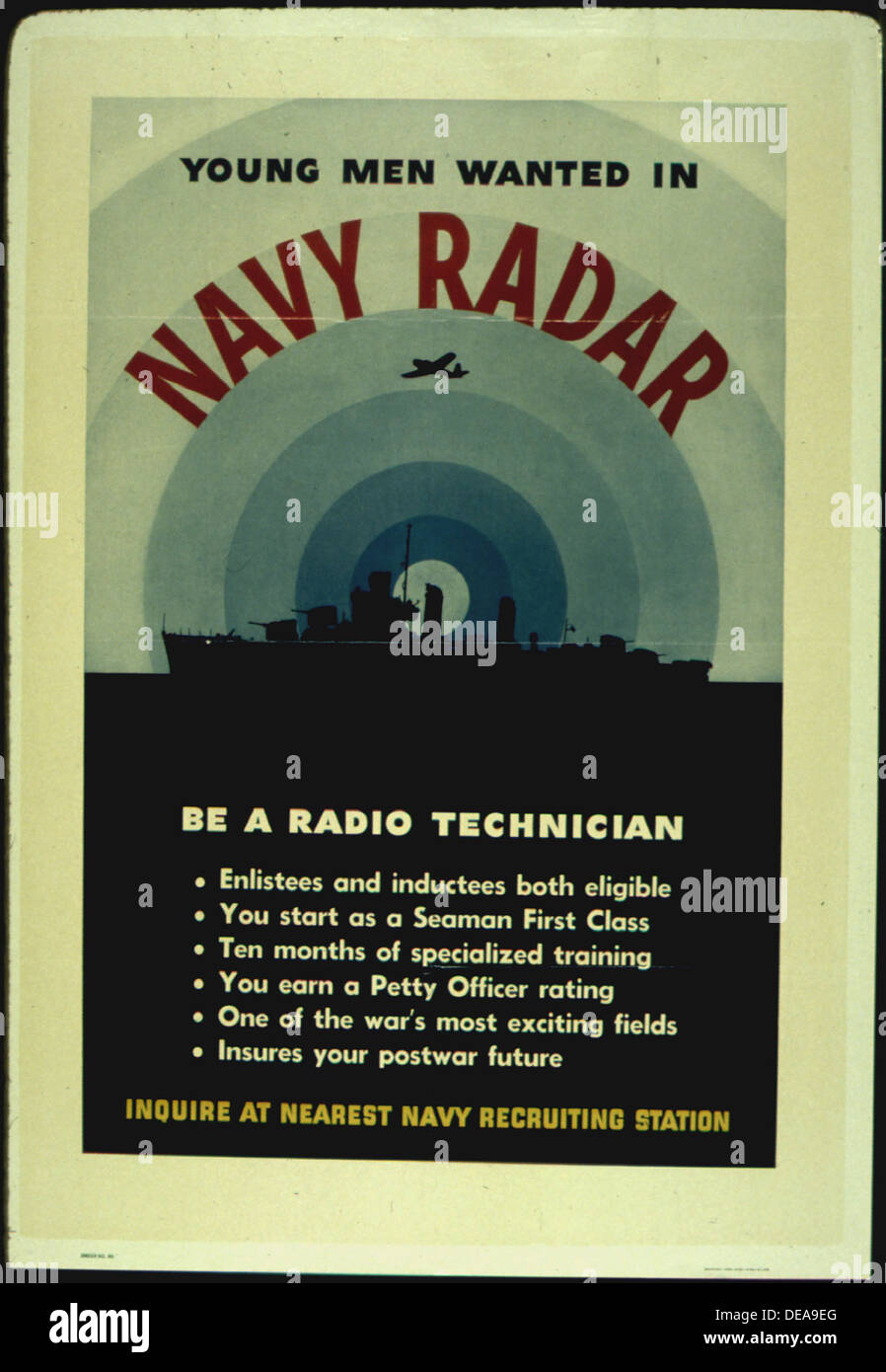 Navy radar hi-res stock photography and images - Alamy