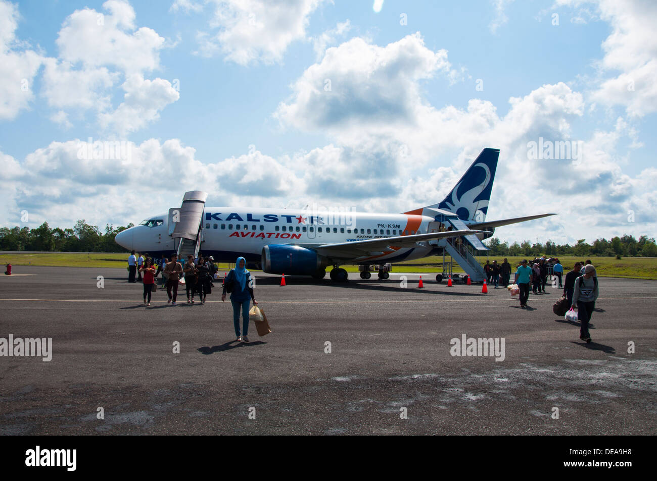 People landing in Kalimantan Stock Photo - Alamy
