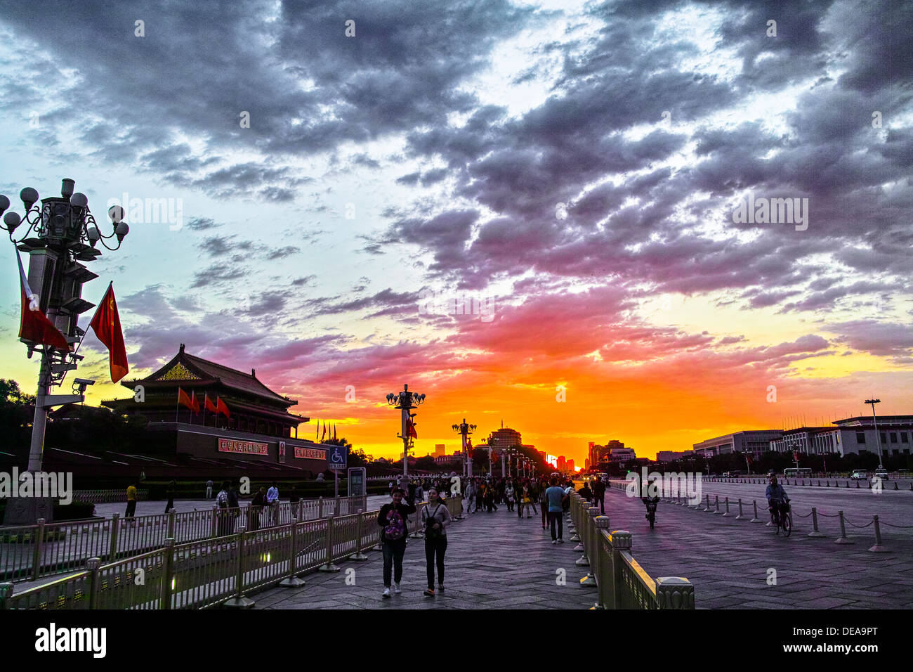 Tiananmen hi-res stock photography and images - Alamy