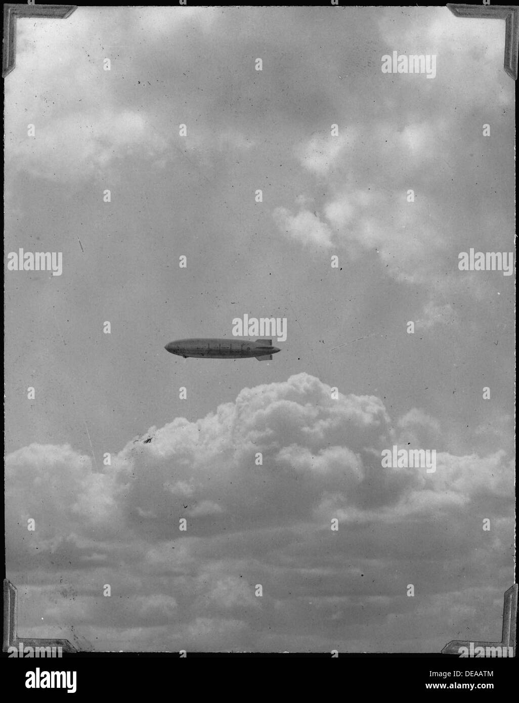 Blimp vintage hi-res stock photography and images - Alamy