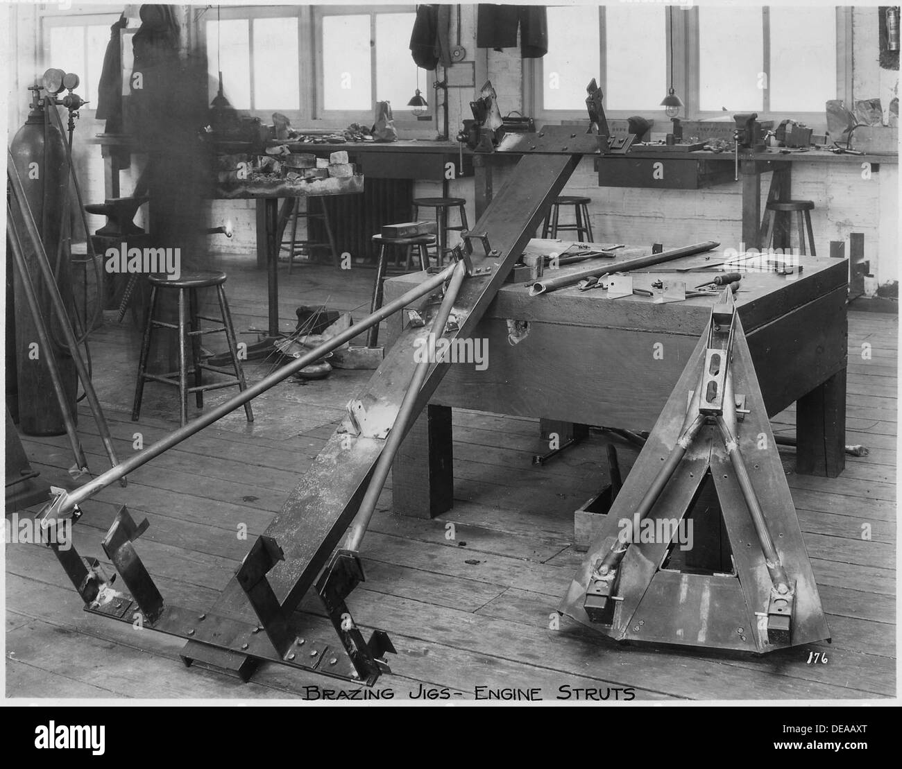 Aircraft construction process Black and White Stock Photos & Images - Alamy