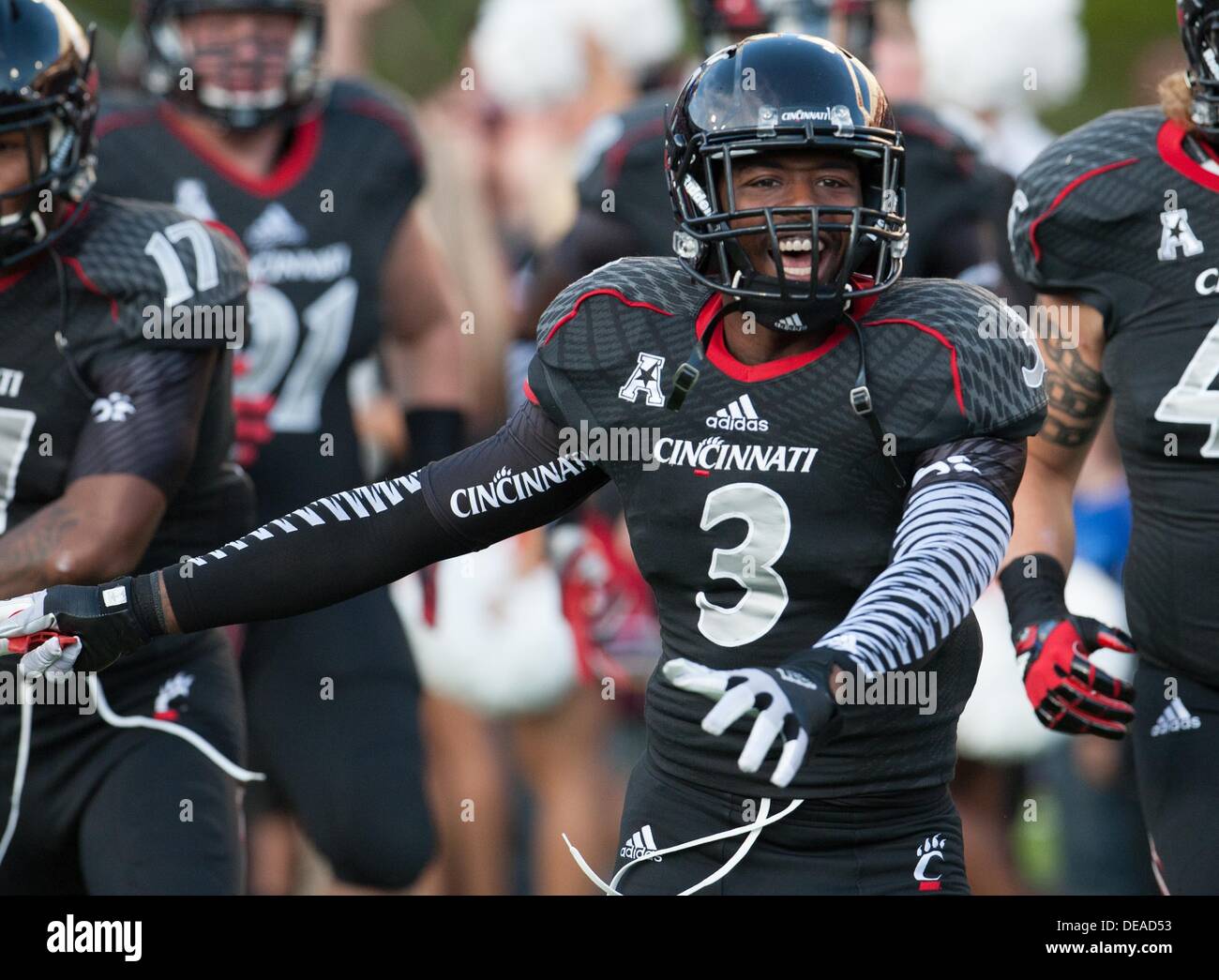 Johnny holton hi-res stock photography and images - Alamy