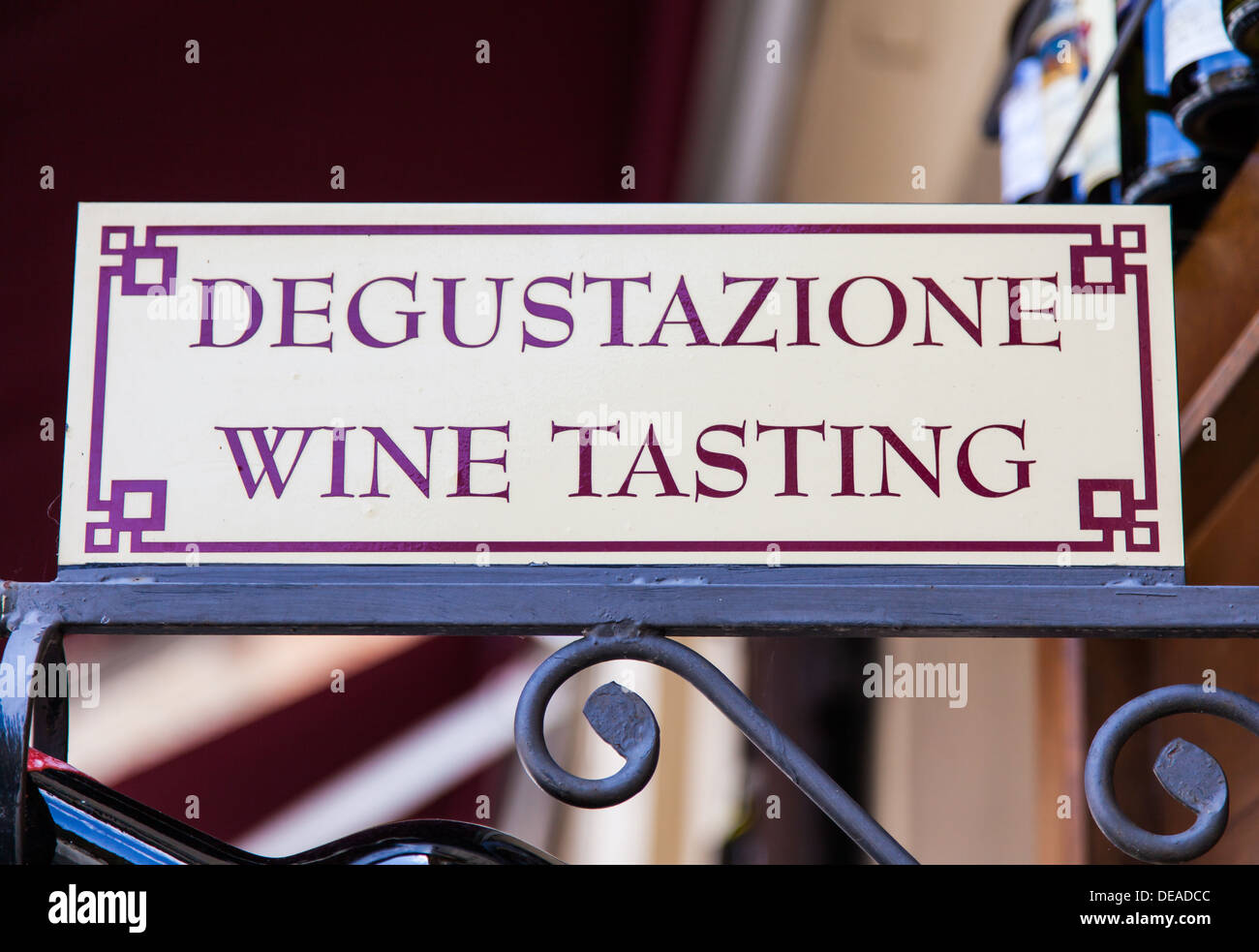 Italy old signboard hi-res stock photography and images - Alamy