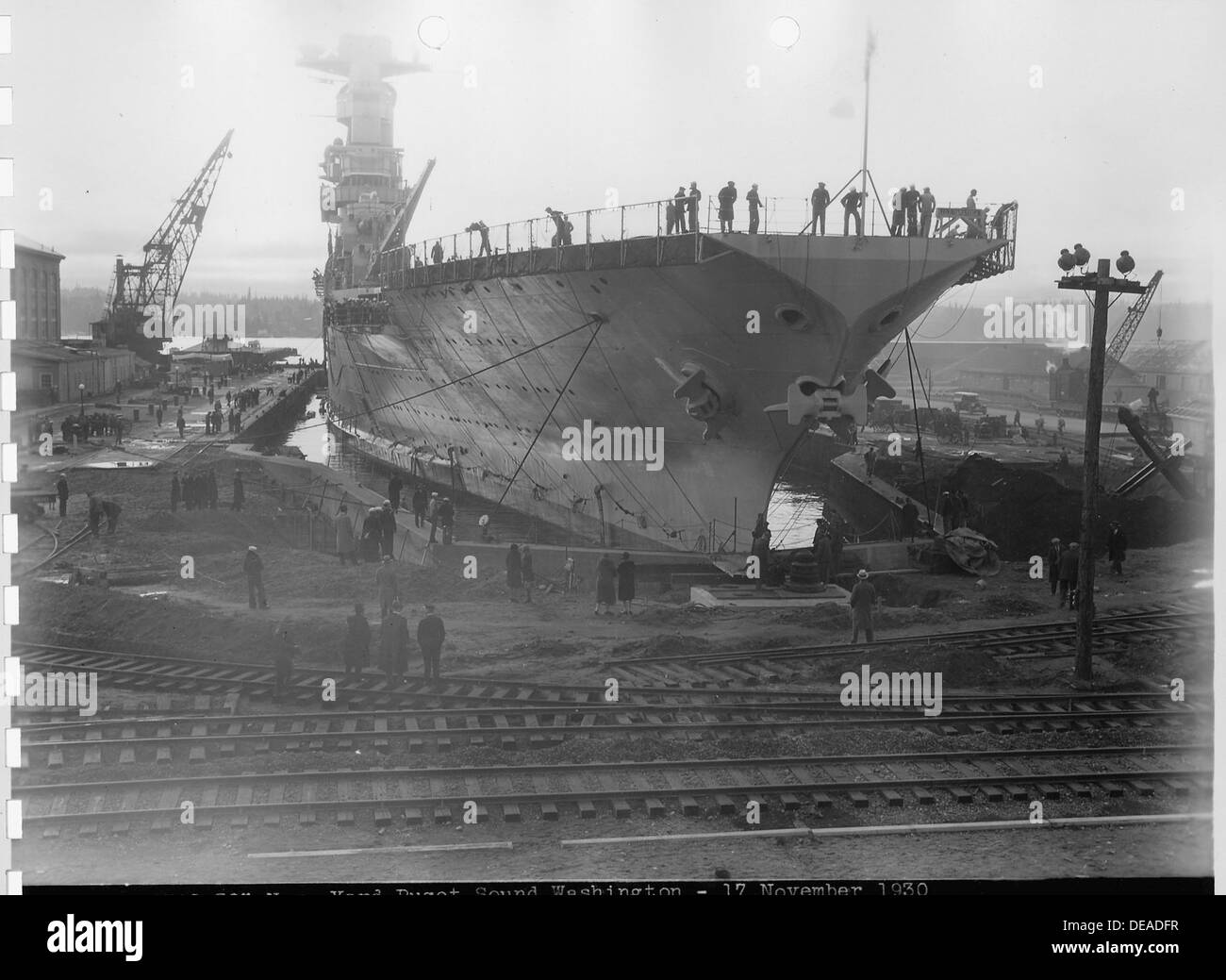 The USS Saratoga enters Dry Dock No. 2 for maintenance, showcasing ...