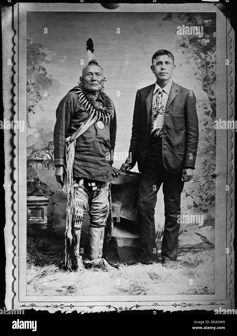 White man with native americans hi-res stock photography and images - Alamy