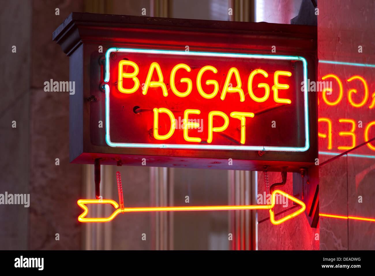 Baggage dept hi-res stock photography and images - Alamy