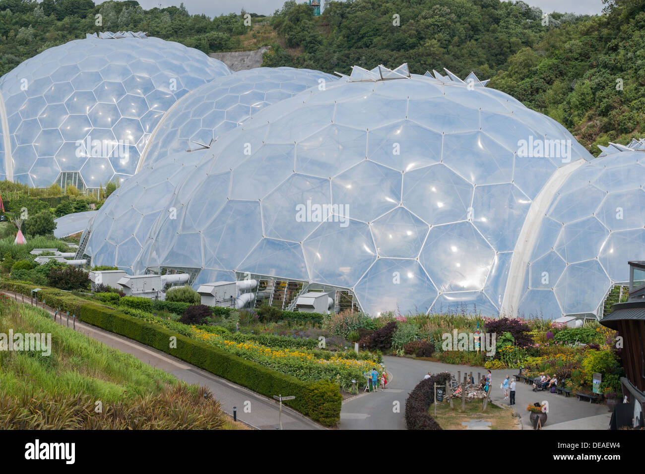 Eden project domes hi-res stock photography and images - Alamy