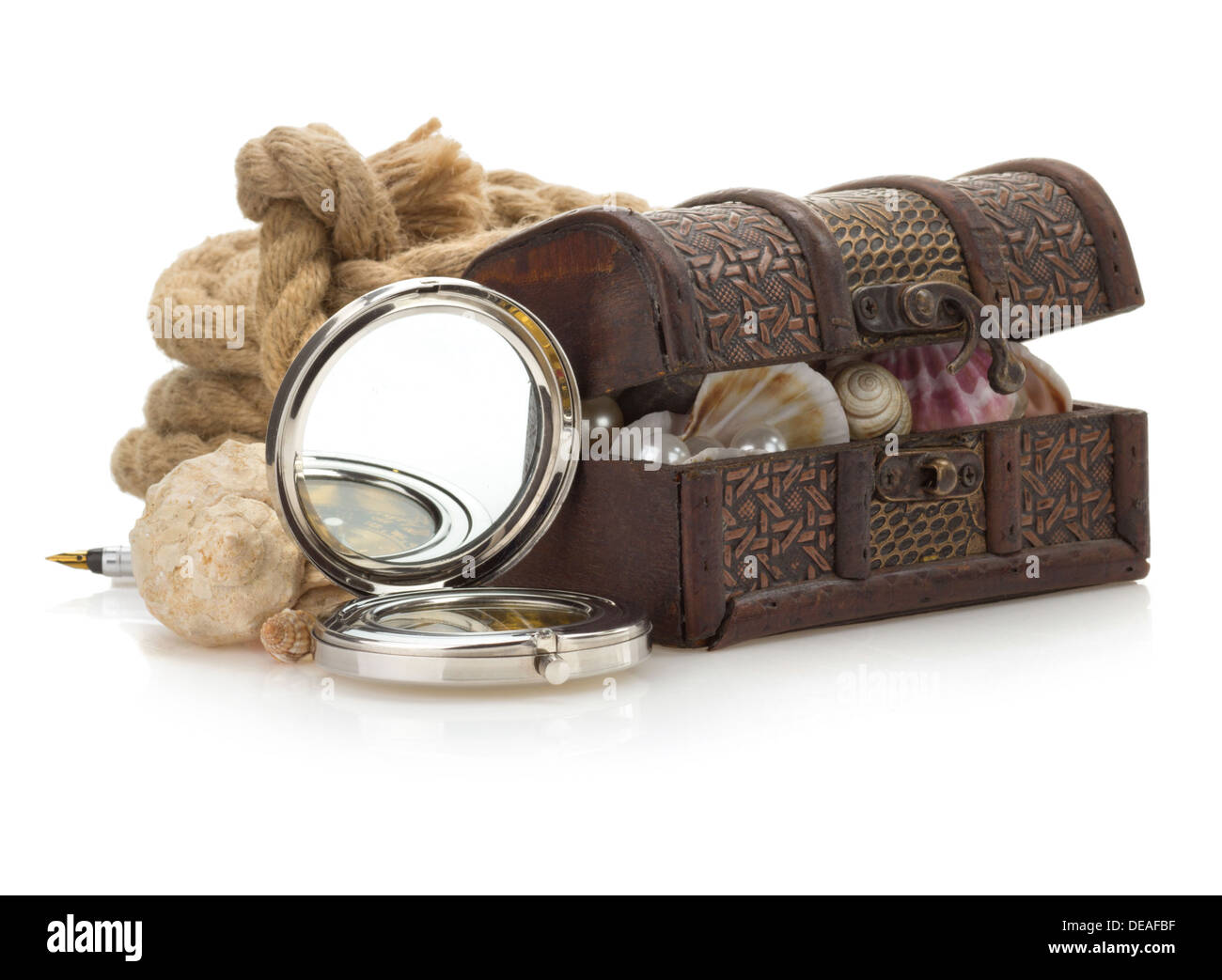 Sea treasure chest Cut Out Stock Images & Pictures - Alamy