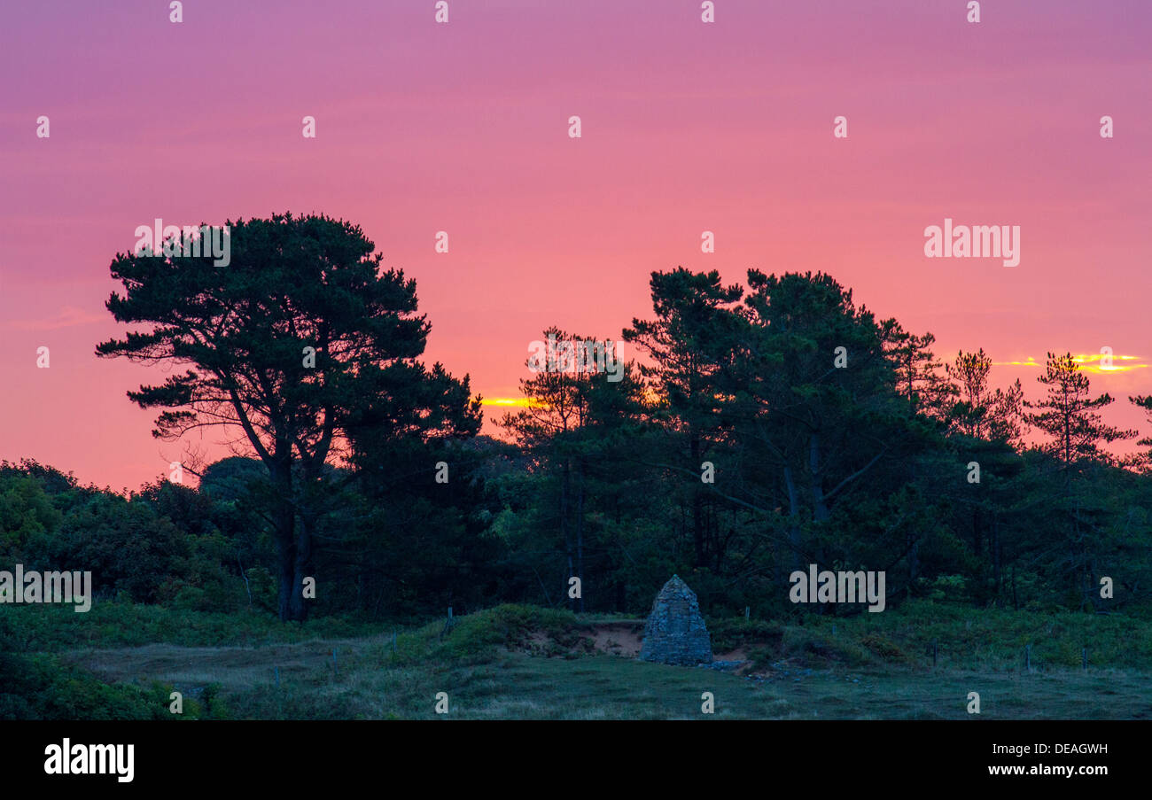 Sunrise at Stackpole Estate, Pembrokeshire Stock Photo - Alamy