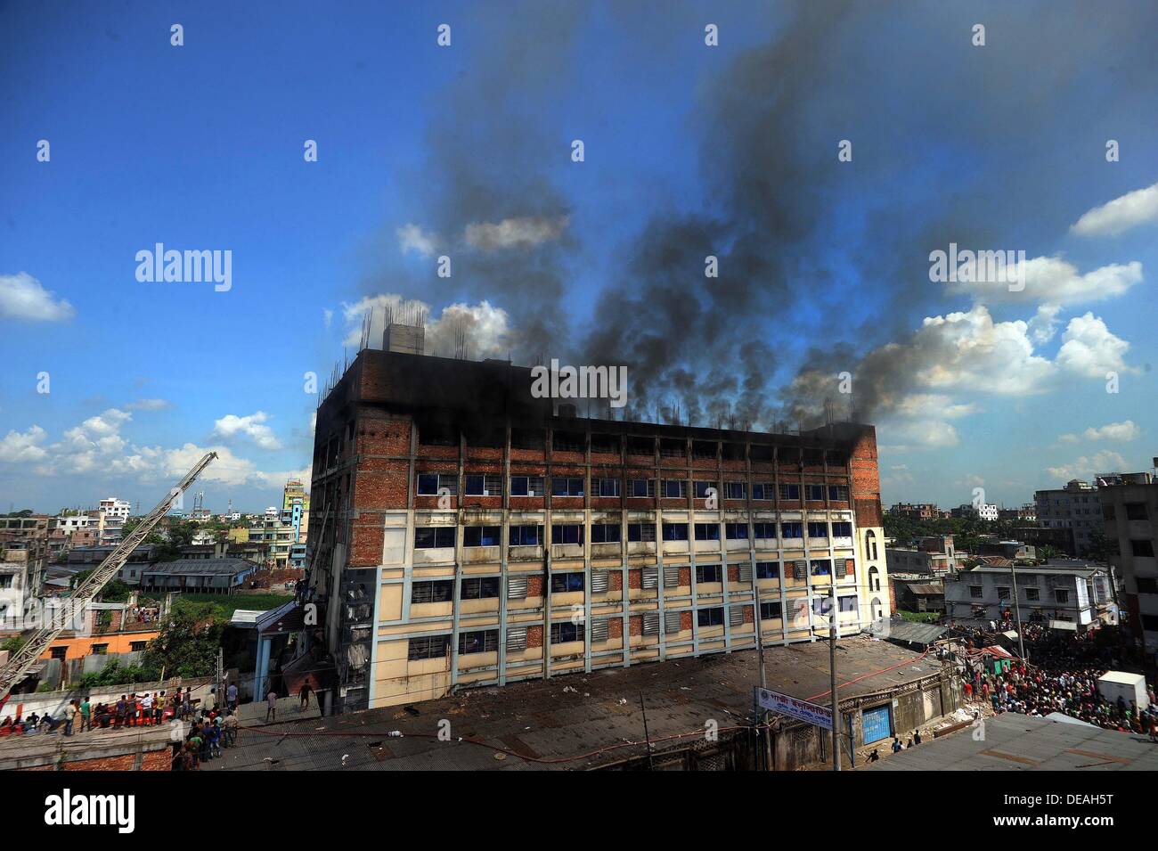 Poor working conditions, factories High Resolution Stock Photography ...