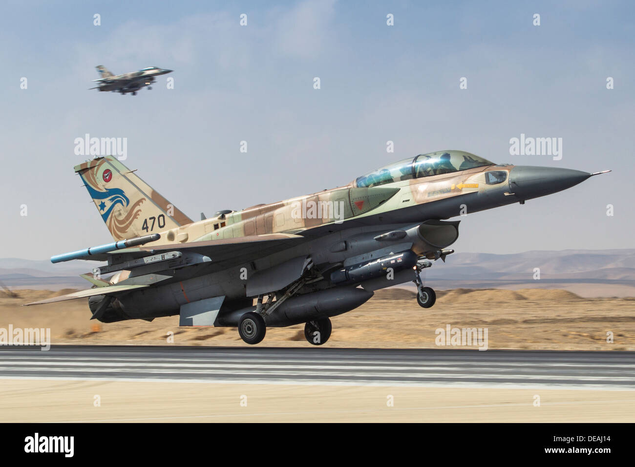 Israeli jets hi-res stock photography and images - Alamy