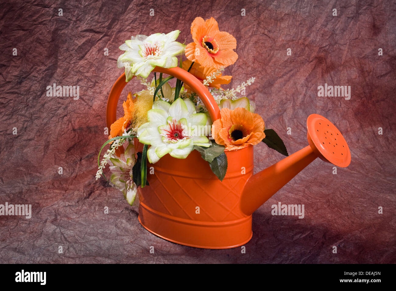 Types of watering cans hi-res stock photography and images - Alamy