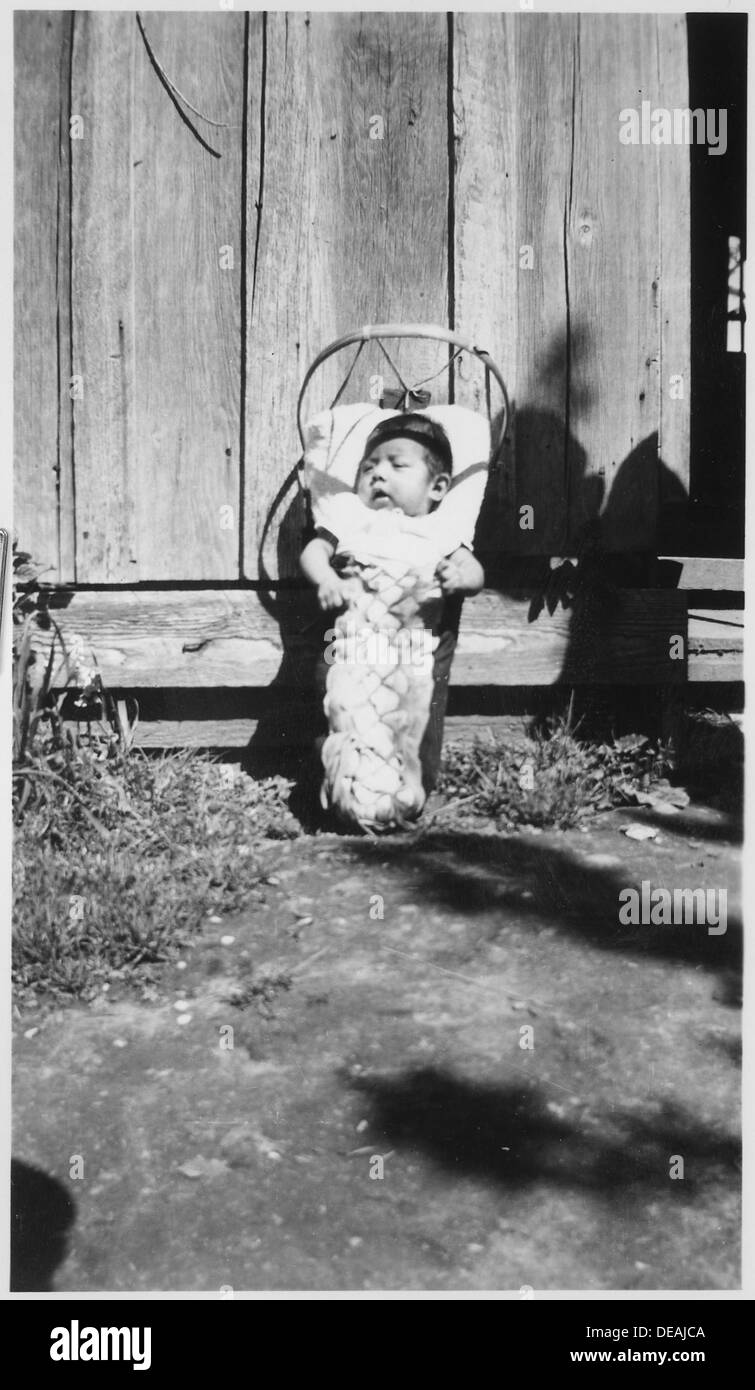 Cradleboard Black and White Stock Photos & Images - Alamy