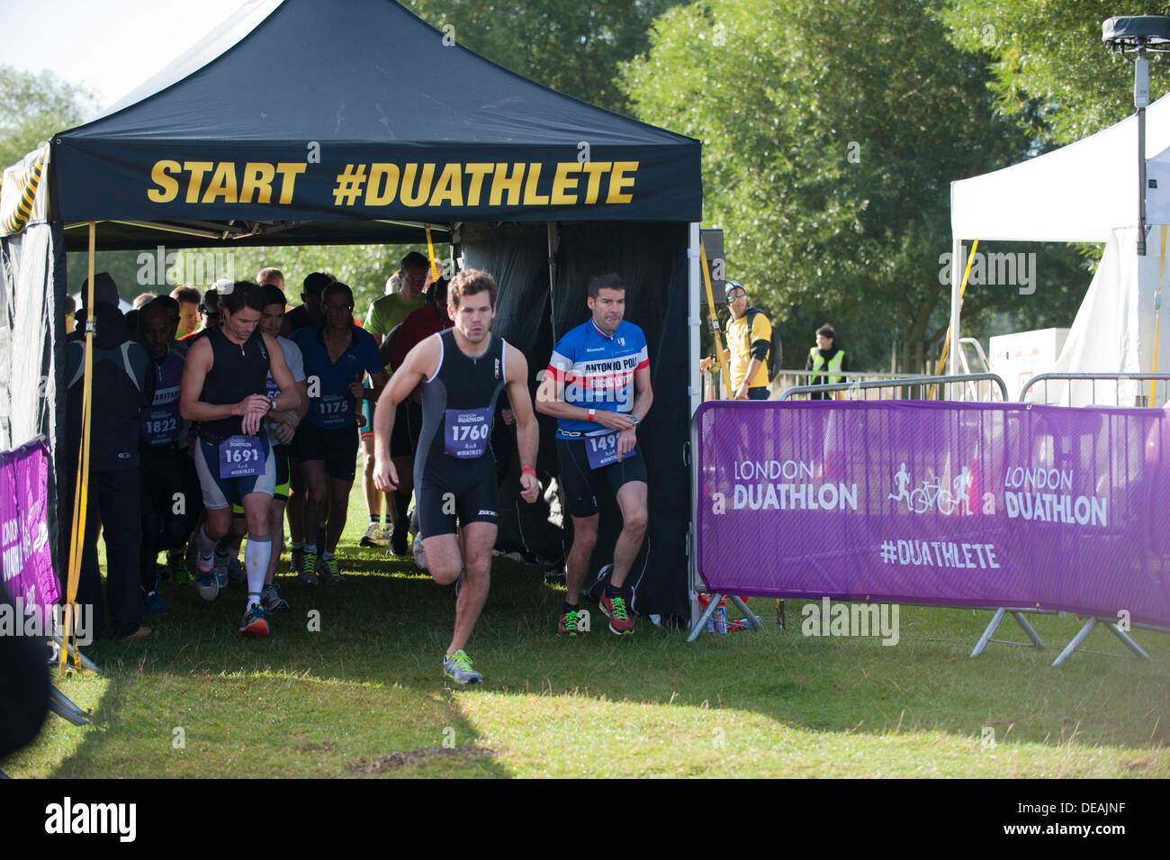 London, UK. 15th Sep, 2013. Over 3000 duathlethes gather for the world ...
