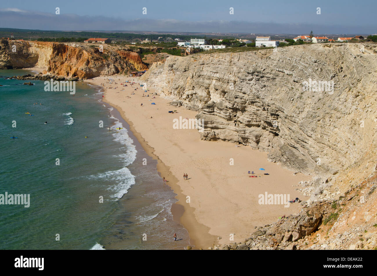 Beach at Sagres with cliffs behind. Portugal Stock Photo - Alamy
