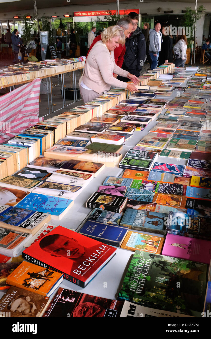 Second-hand book market stall, Southbank, London, UK Stock Photo - Alamy