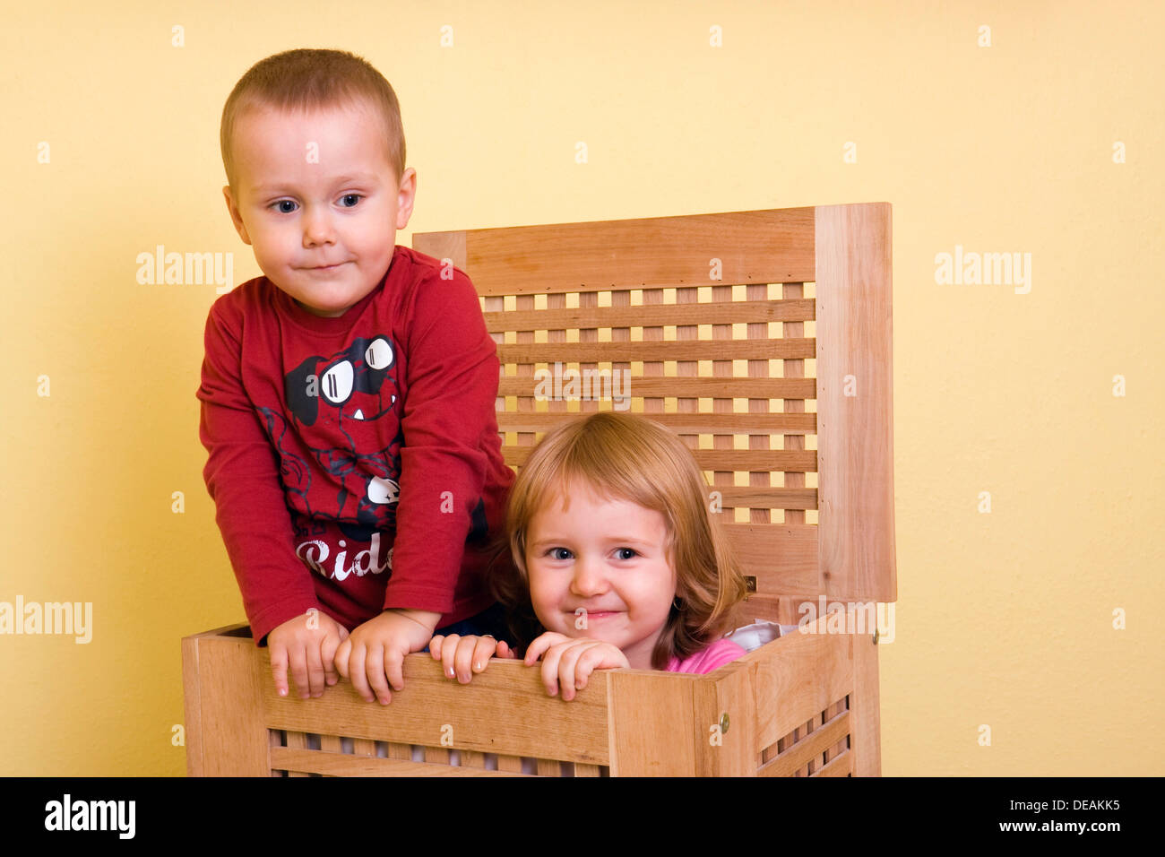 Child in a box hi-res stock photography and images - Alamy