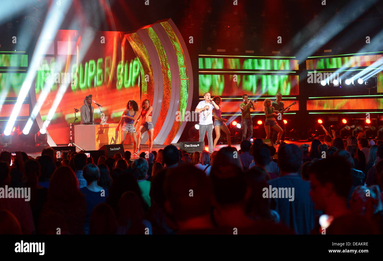 Baden-Baden, Germany. 14th Sep, 2013. US rapper Wax performs on stage ...