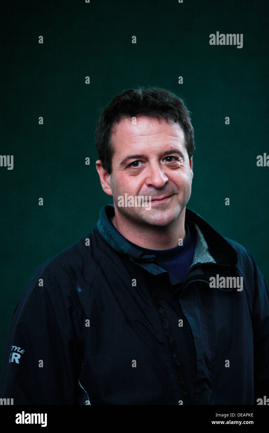 Mark thomas reading hi-res stock photography and images - Alamy