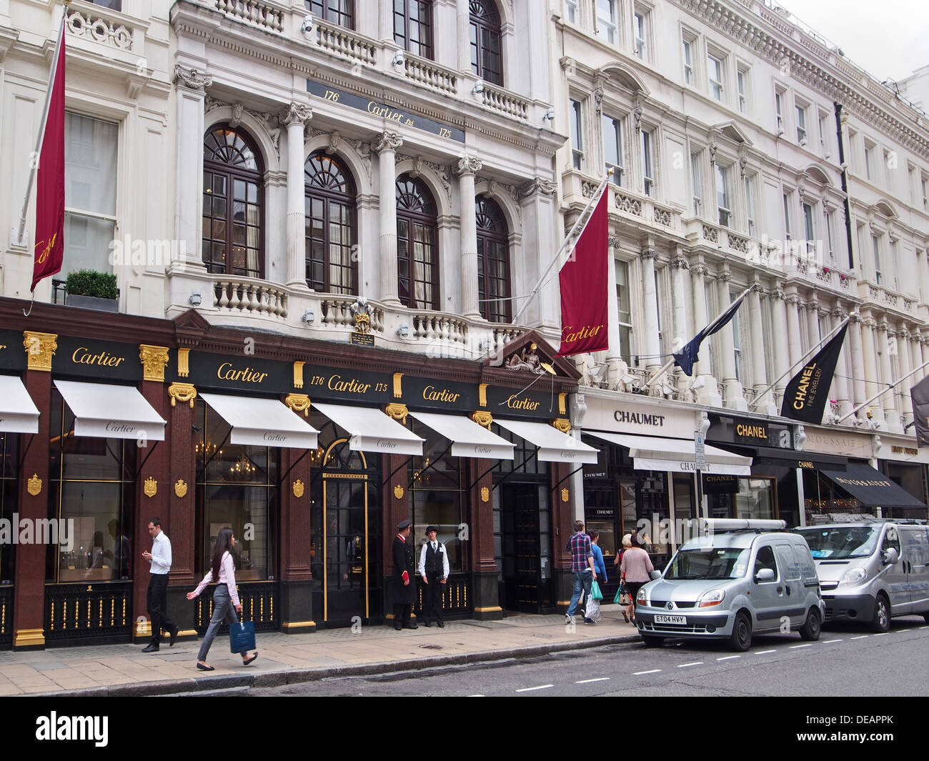 Old storefront awning hi-res stock photography and images - Alamy