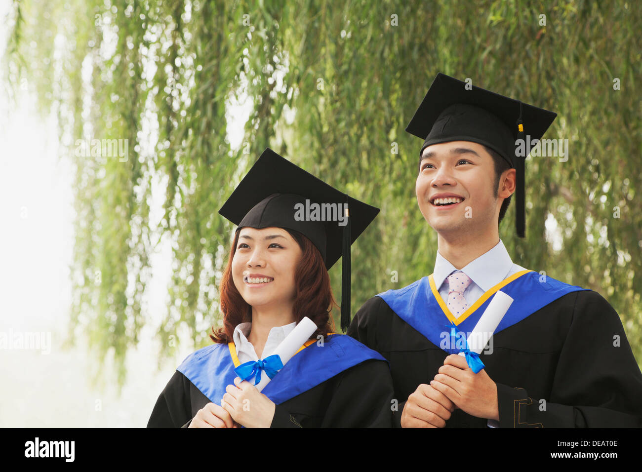 Chinese graduates china hi-res stock photography and images - Alamy