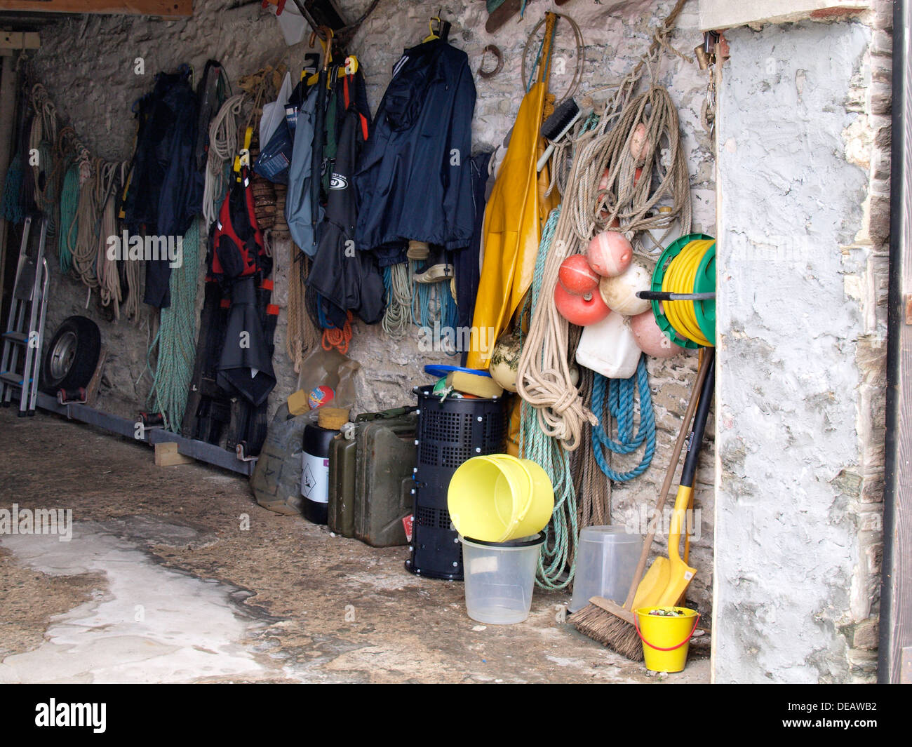 Store room hi-res stock photography and images - Alamy