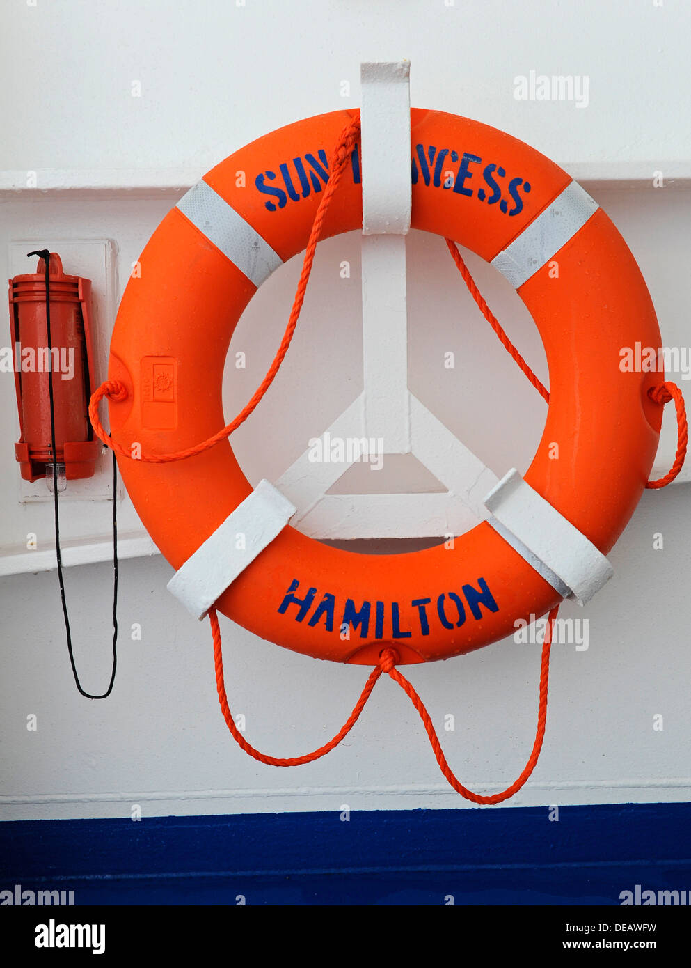 Life buoy on board a cruise ship Stock Photo - Alamy