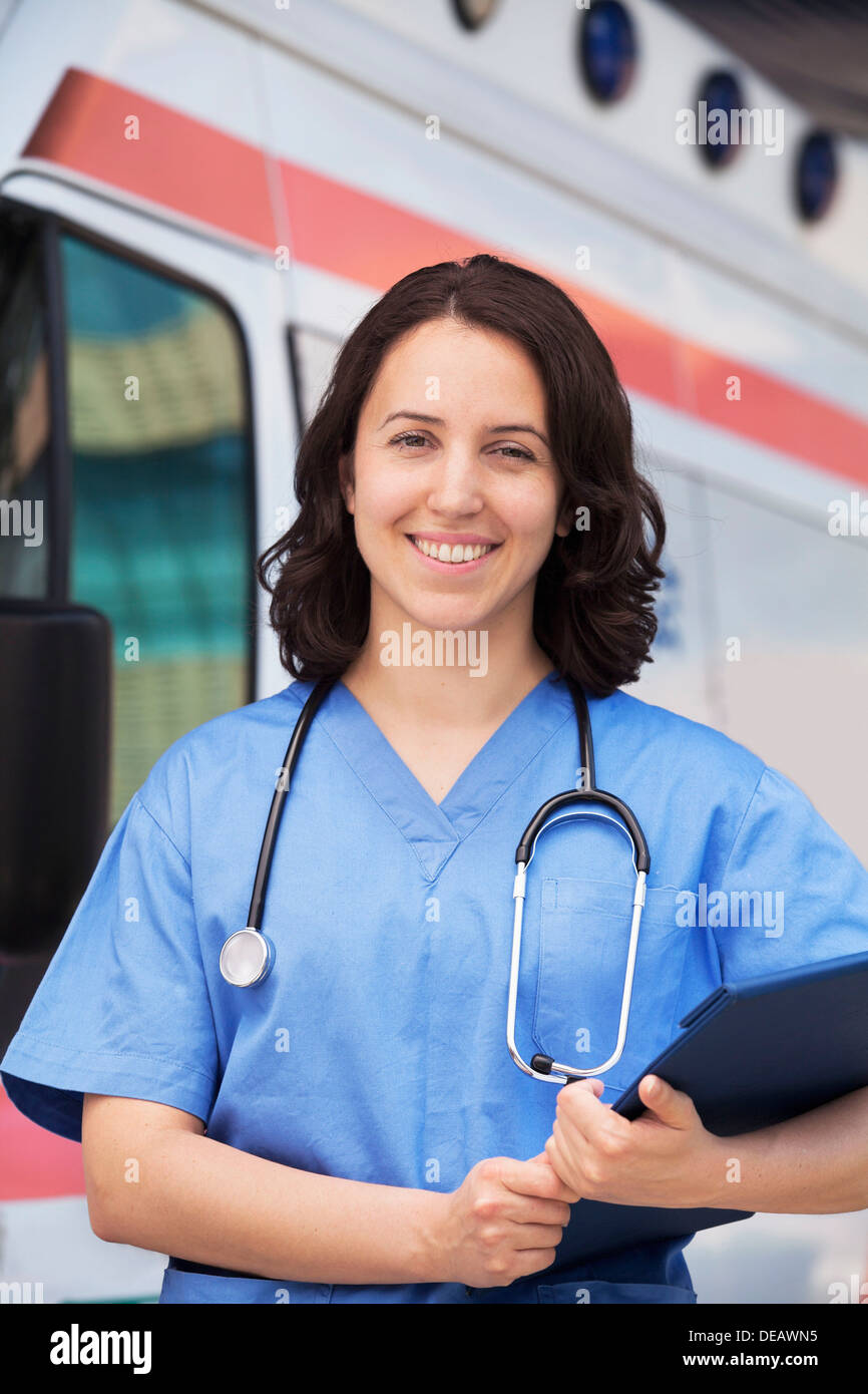Female paramedic ambulance portrait hi-res stock photography and images ...