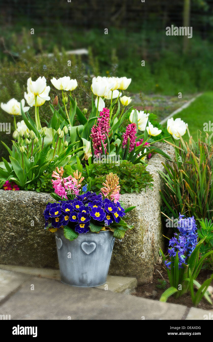 Trough of flowers hi-res stock photography and images - Alamy
