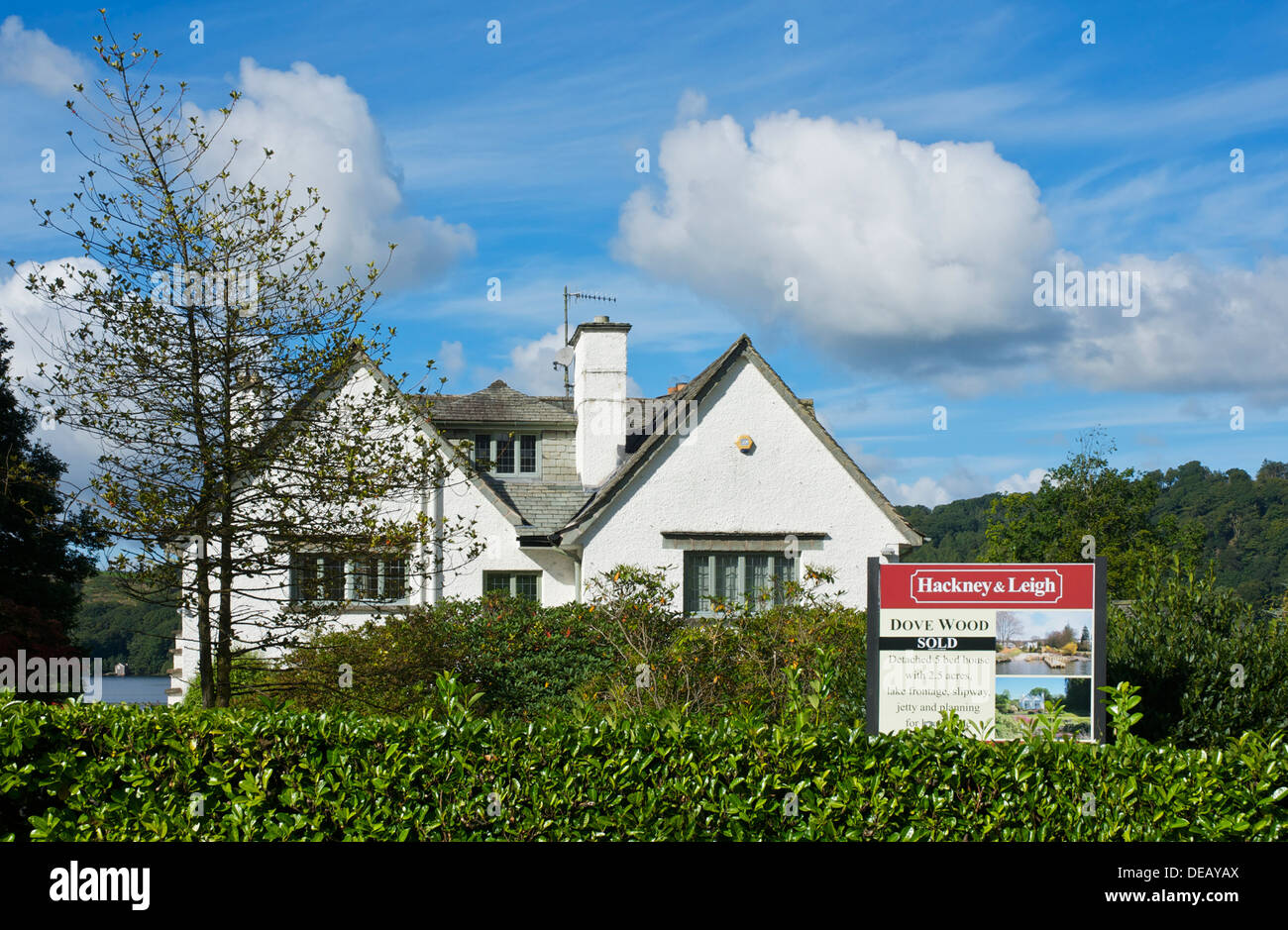 House - Dove Wood - on the shore of Lake Windermere (Storrs area), with ...