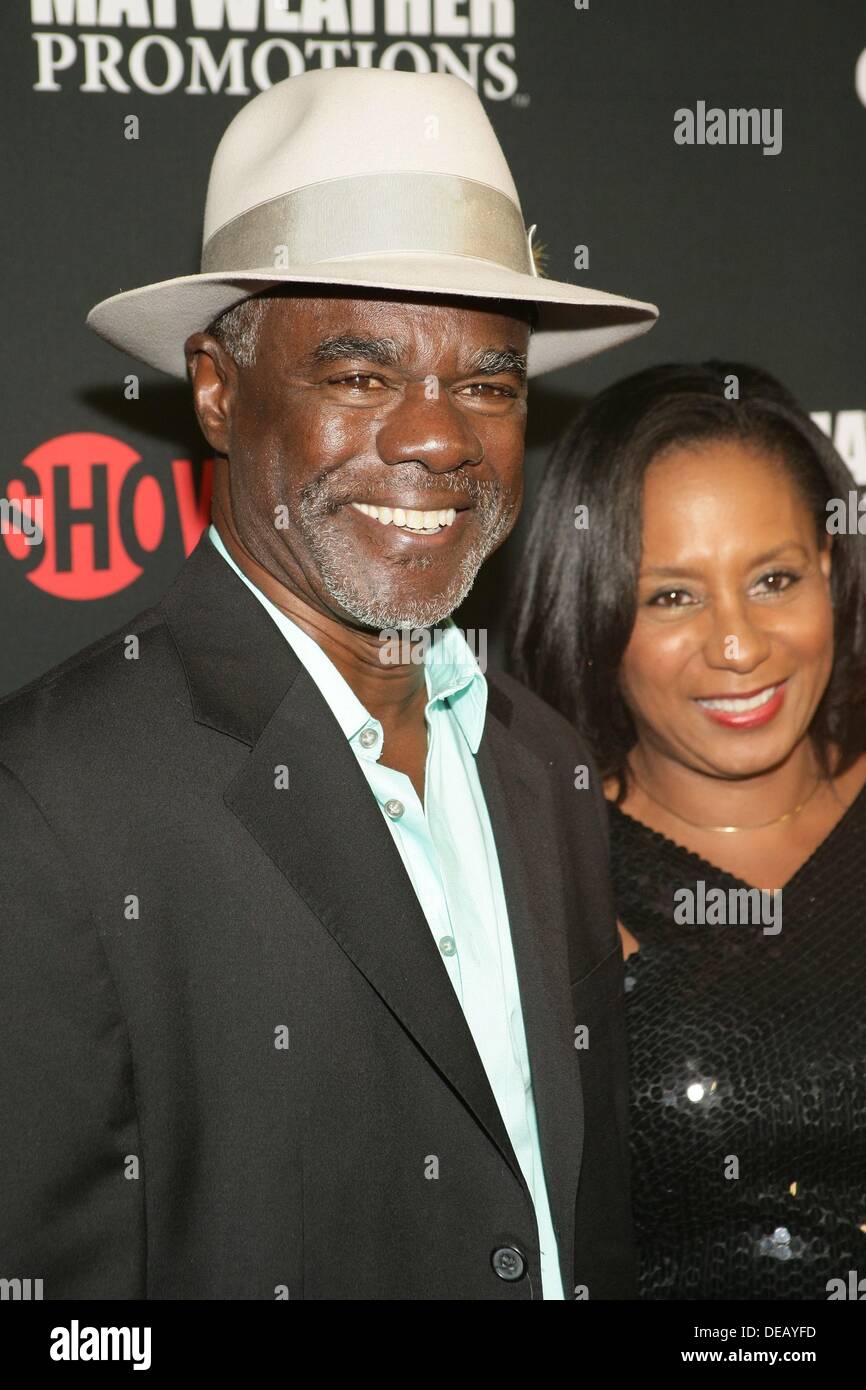 Jo an turman and glynn turman High Resolution Stock Photography and ...