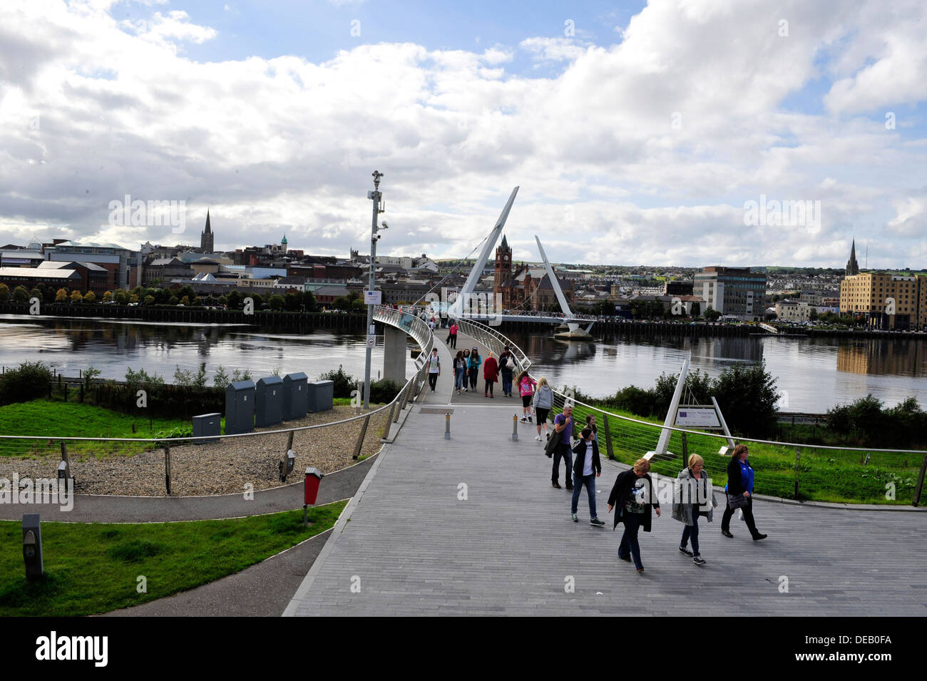 The Peace Bridge is a cycle and foot bridge across the River Foyle ...
