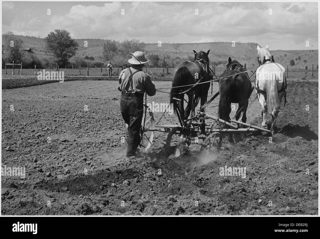 Oregon native tribes hi-res stock photography and images - Alamy