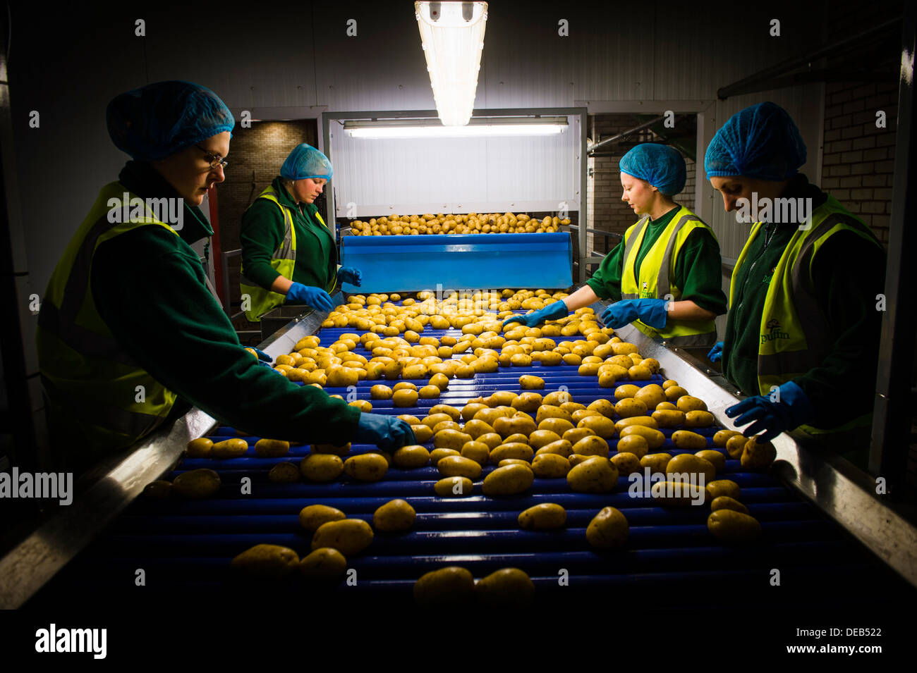 Control line hi-res stock photography and images - Alamy