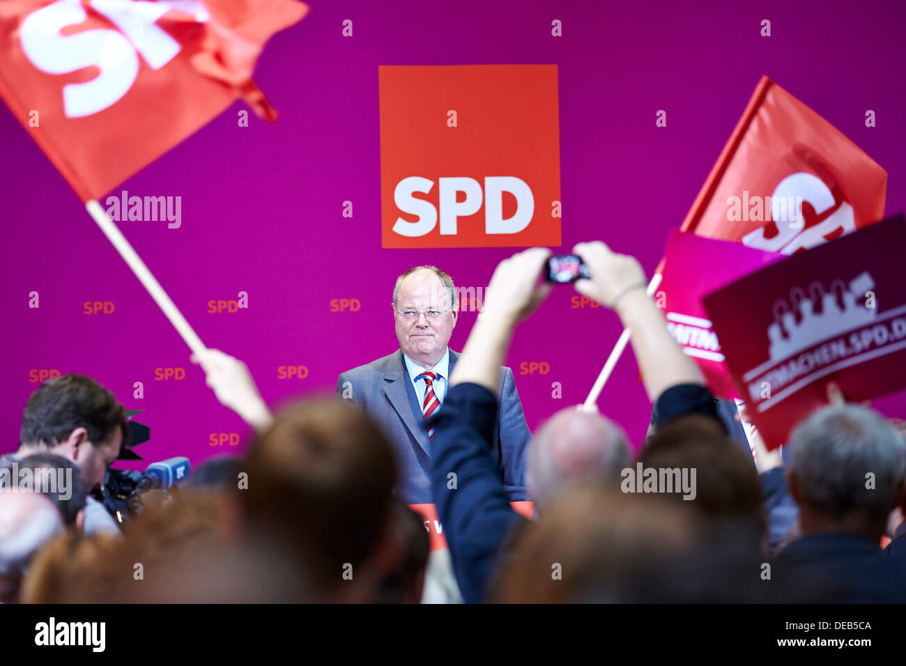 Berlin, Germany. September 15th, 2013. Menbers of the SPD followed the ...