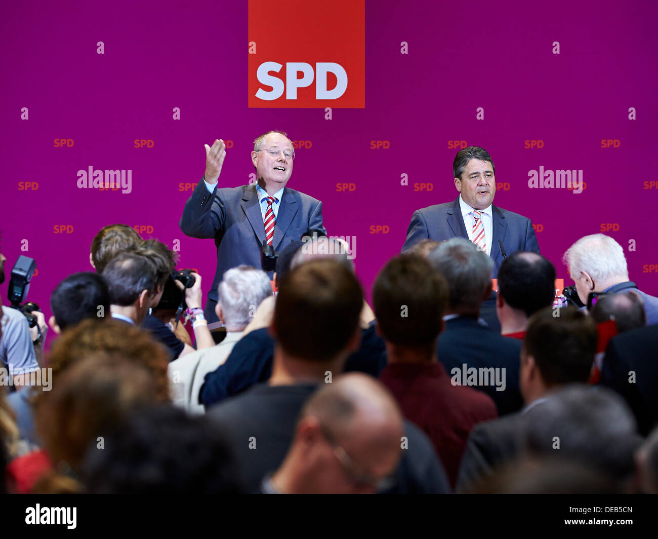Berlin, Germany. September 15th, 2013. Menbers of the SPD followed the ...