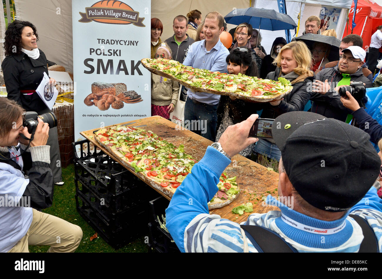 London, UK. 15th Sep, 2013. Unofficial Guinness World Record attempt at ...