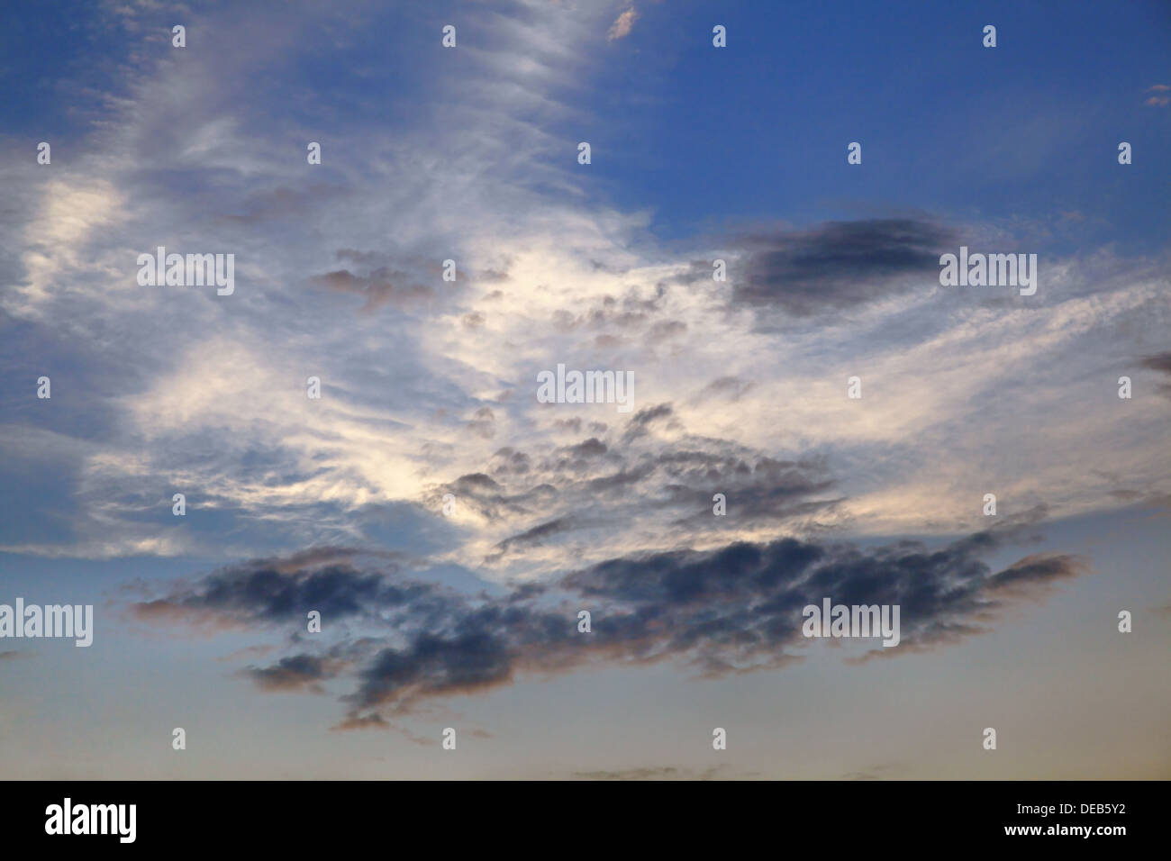 Sky before sunset hi-res stock photography and images - Alamy