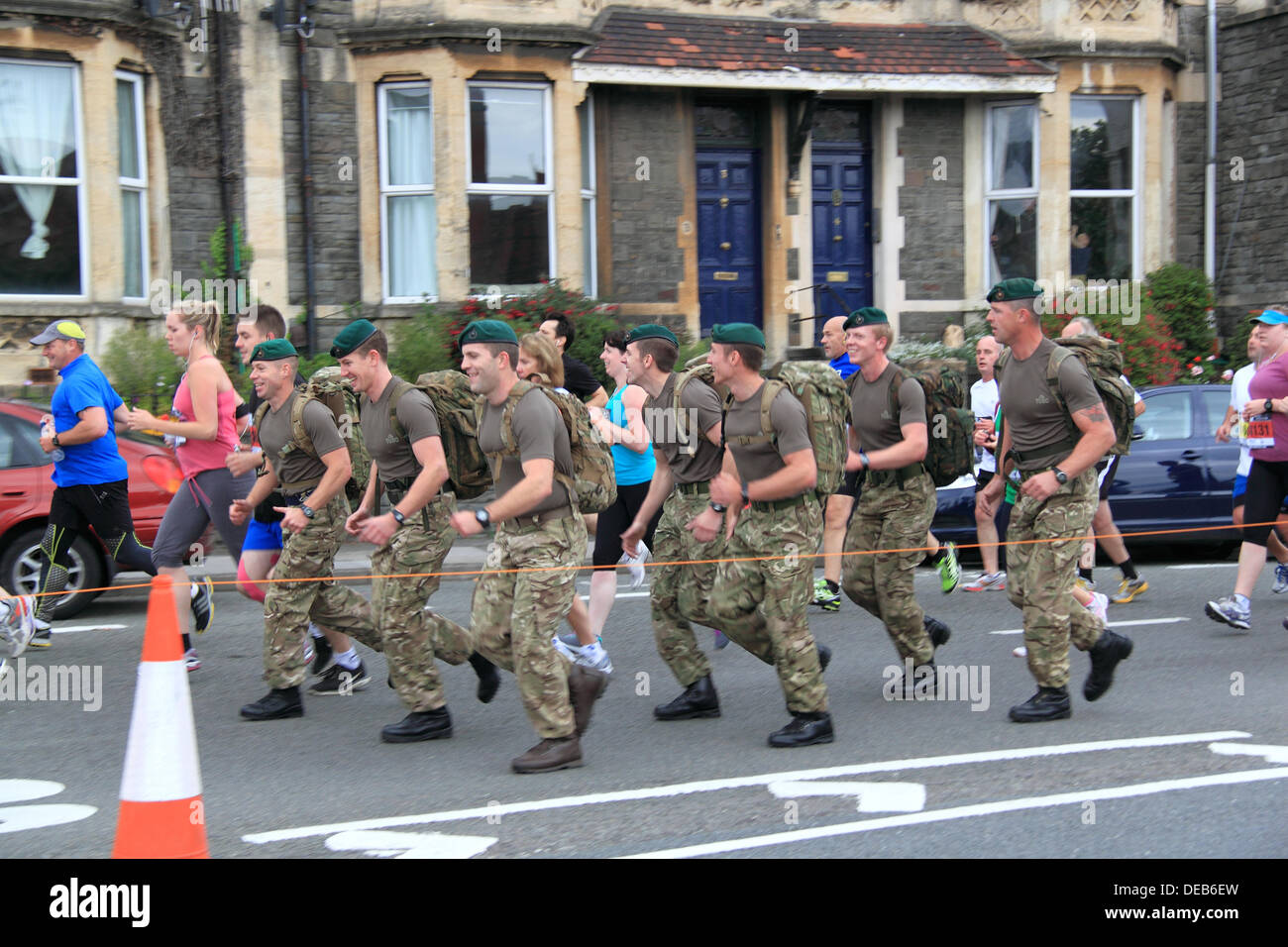 Run with the marines hi-res stock photography and images - Alamy