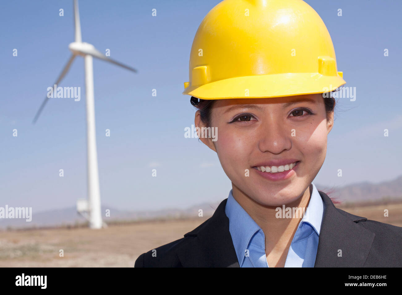 Portrait chinese female engineer renewable hi-res stock photography and ...