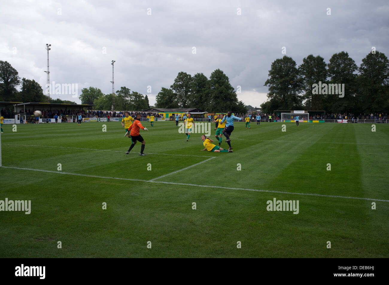 Football pitch side view hi-res stock photography and images - Alamy