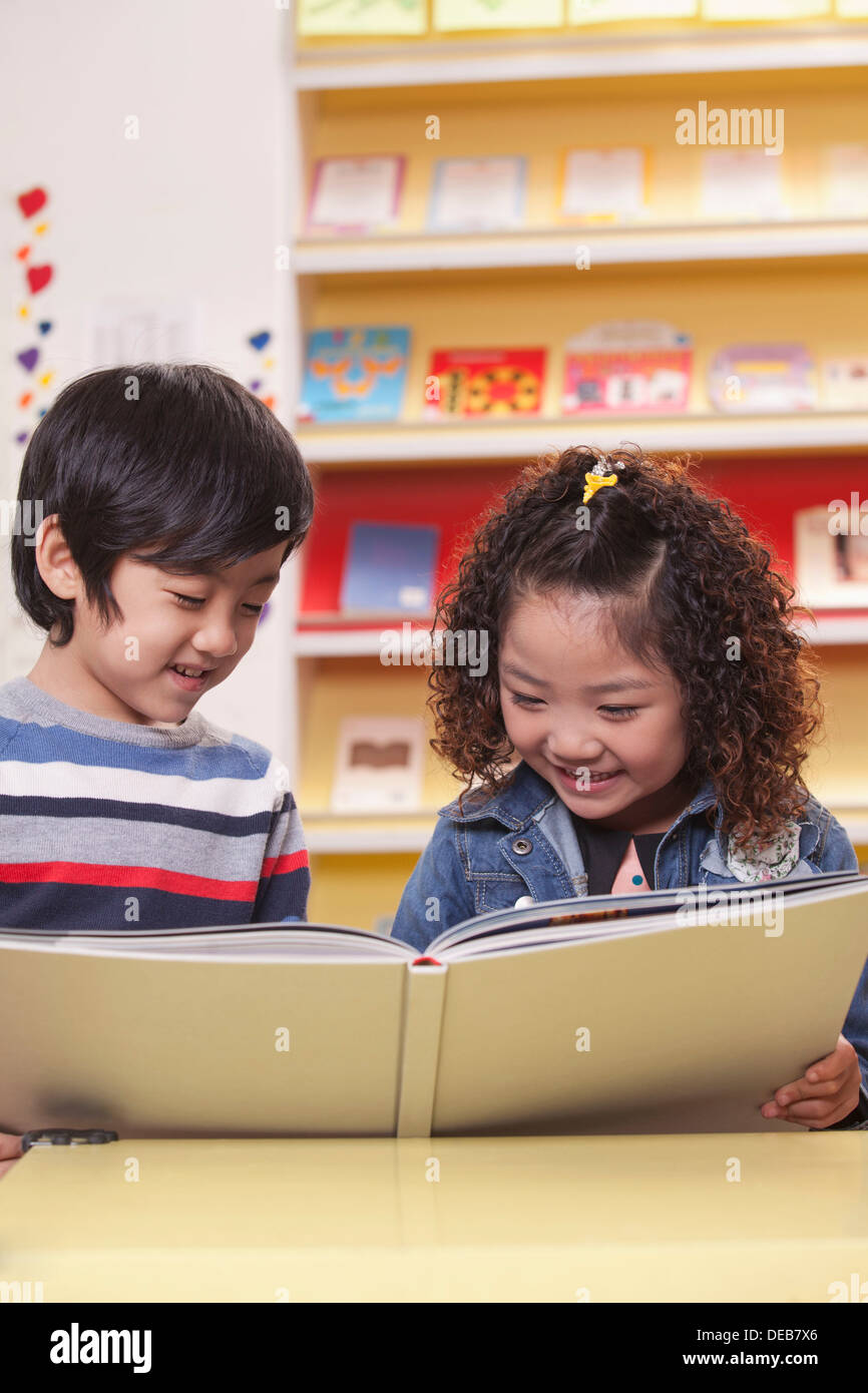 Two Students Reading Stock Photo - Alamy