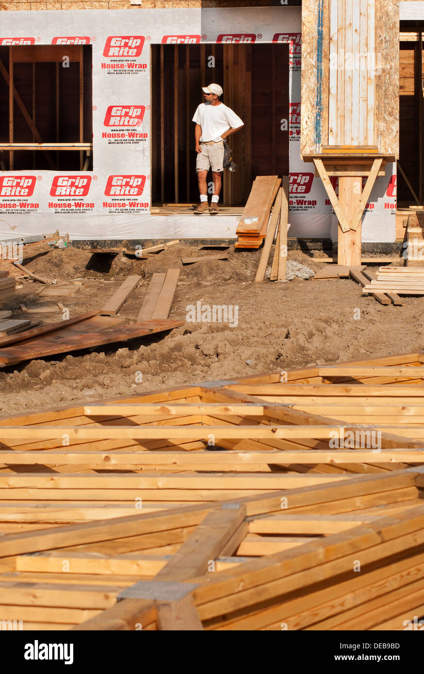Carpentry worker hi-res stock photography and images - Alamy