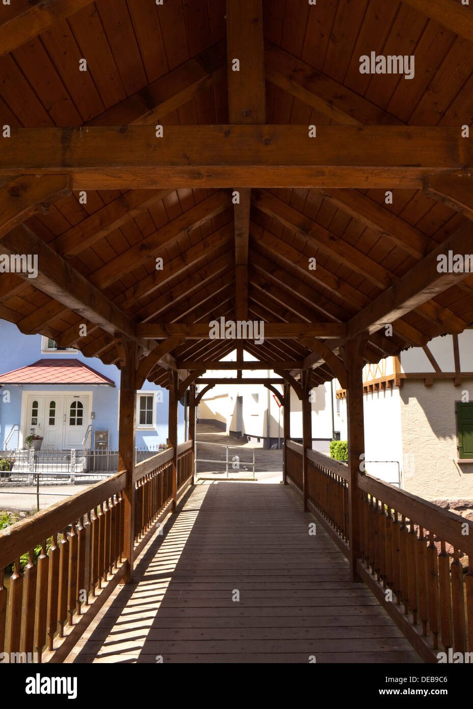 Wood slat roof hi-res stock photography and images - Alamy
