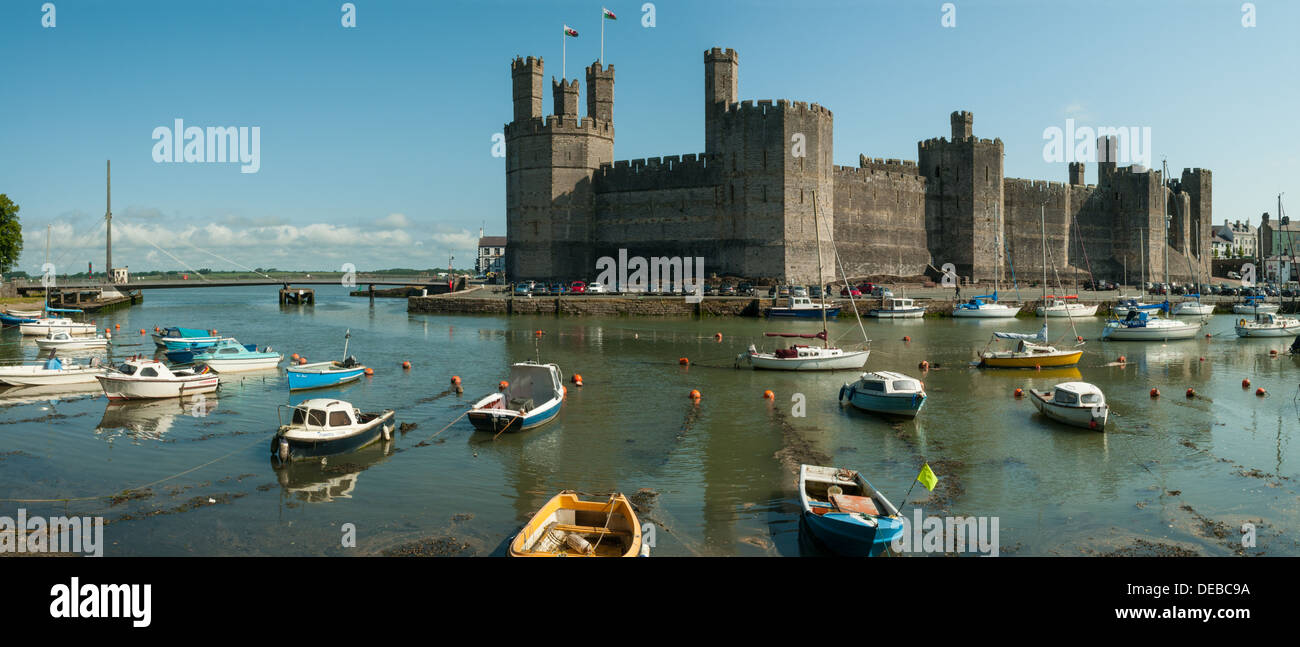 Caernarfon Castle, Caernarfon, Gwynedd, Wales Stock Photo - Alamy