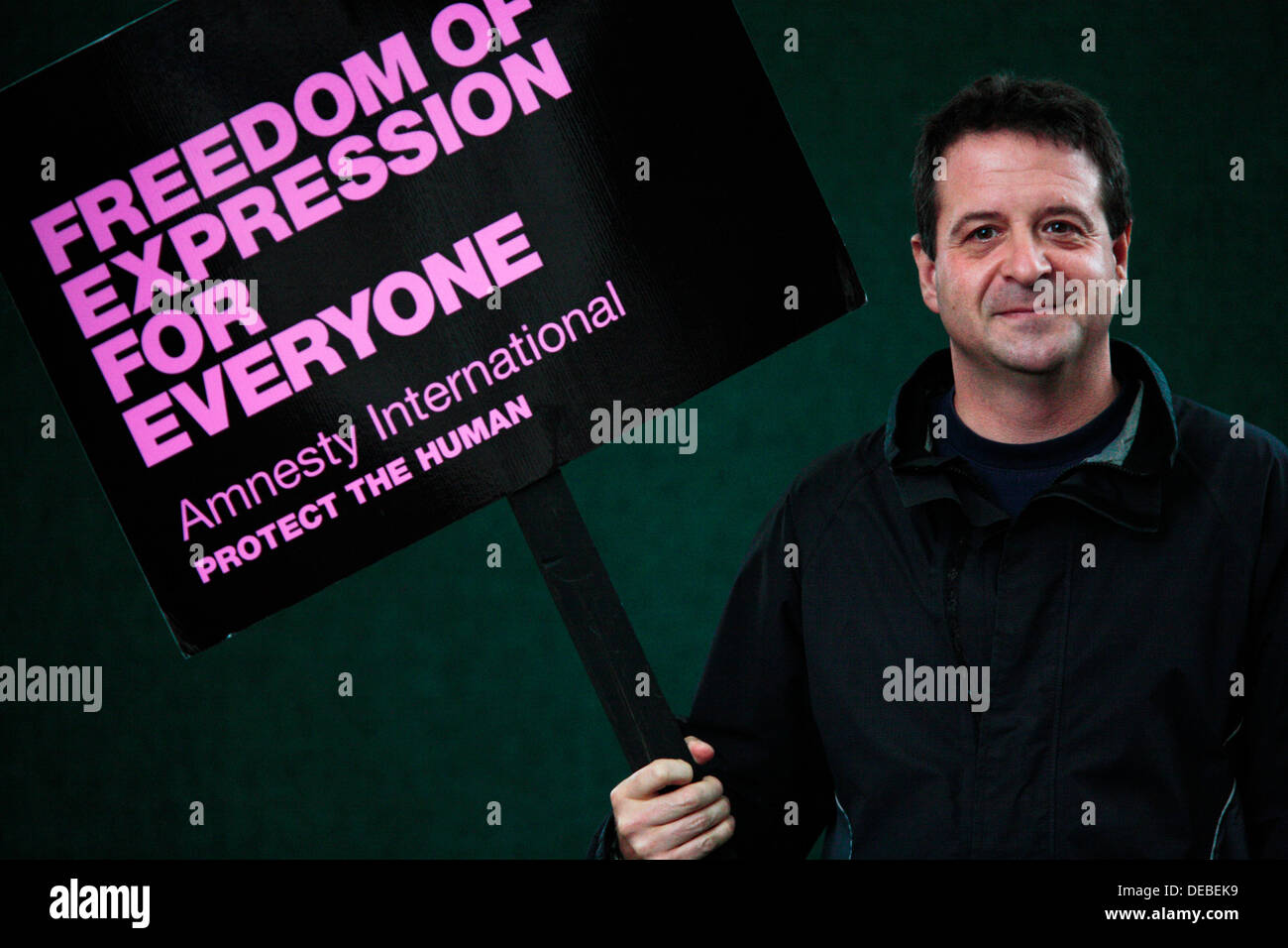 Mark thomas reading hi-res stock photography and images - Alamy