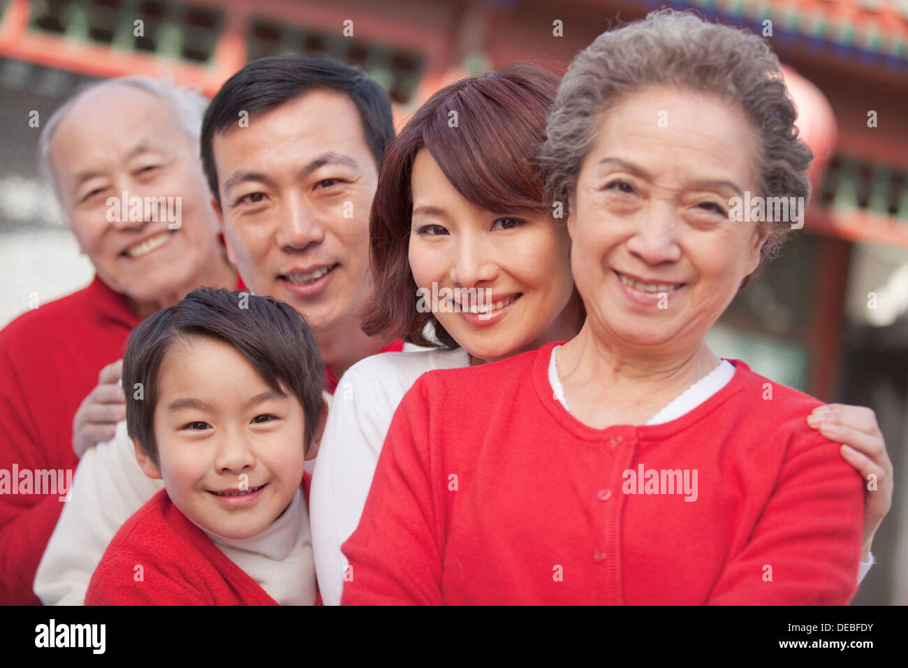 Multi-generation Family in Traditional Chinese Courtyard Stock Photo ...