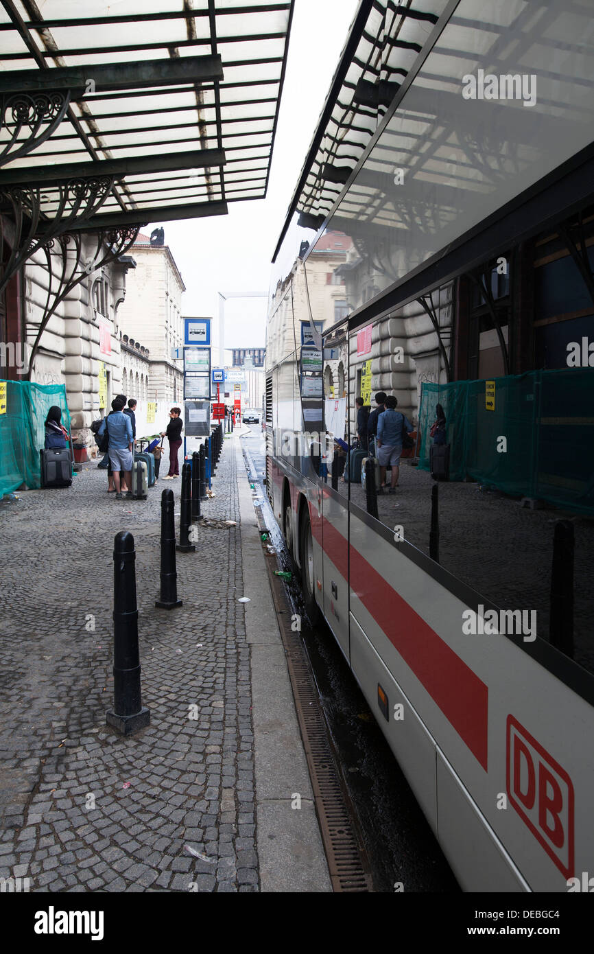 coach, bus, Czech Railways, Deutsche Bahn, Setra, Expressbus, Prague ...